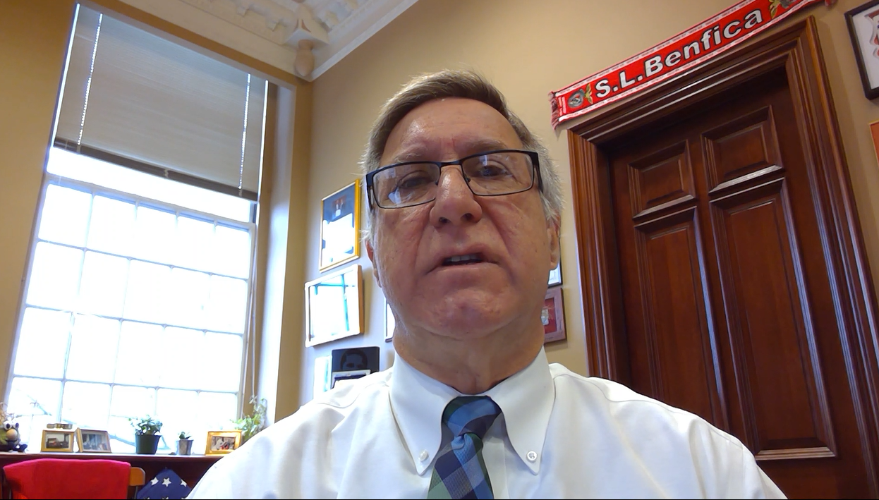 Michael Rodrigues: how to protect the community in times of crisis - FLAD